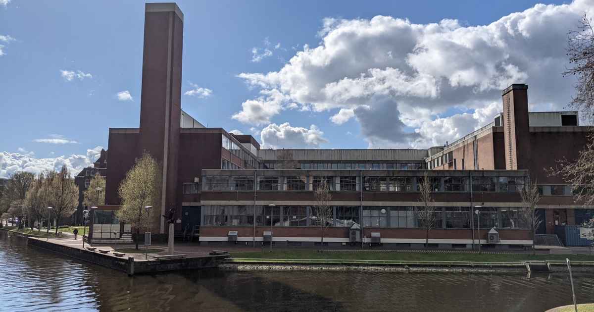 Hijswerkzaamheden Nieuwe Achtergracht - Campusontwikkeling ...