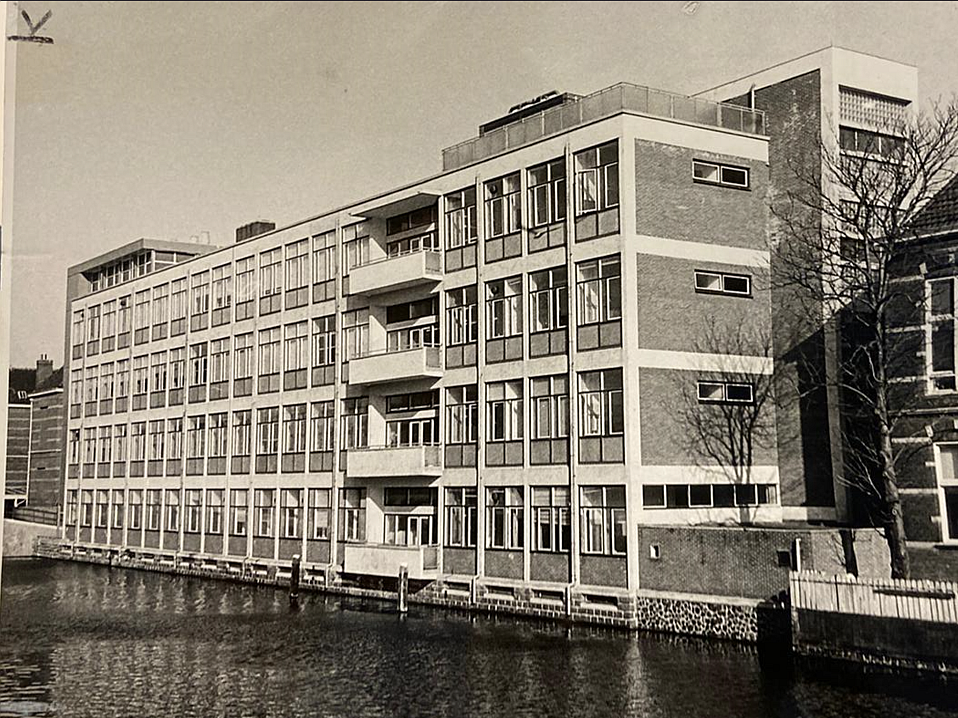 Achter de schermen op de Roeterseilandcampus: Henk van den Berg over de ...
