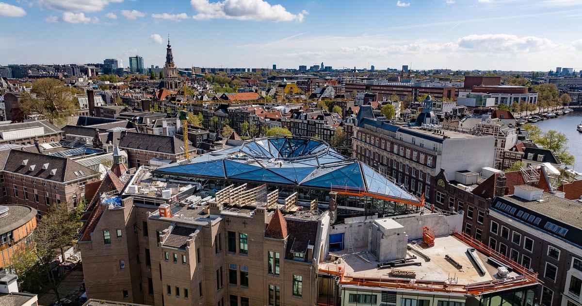 Spectacular atrium roof of new University Library completed - Campus ...